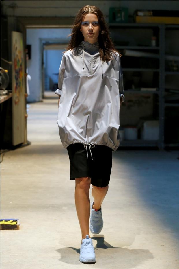 Mads Norgaard S/S 2015 Copenhagen Fashion Week - GRAVERAVENS