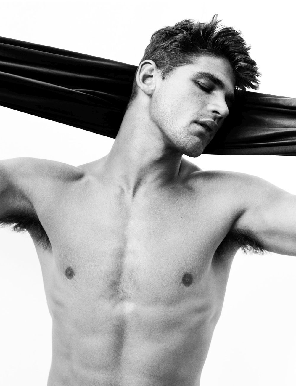 Ryan Bertroche von Doug Inglish - GRAVERAVENS