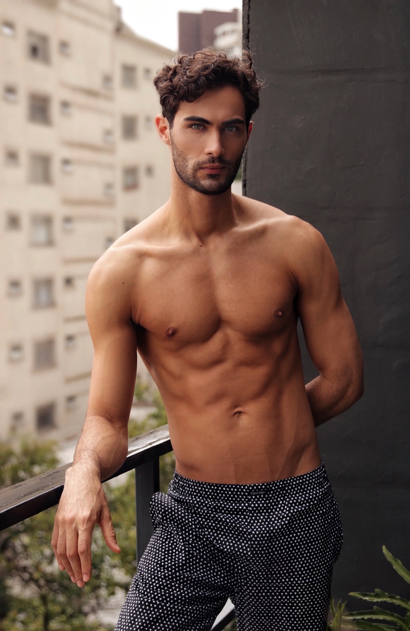 Lucas Alves by Habib Caiado - GRAVERAVENS